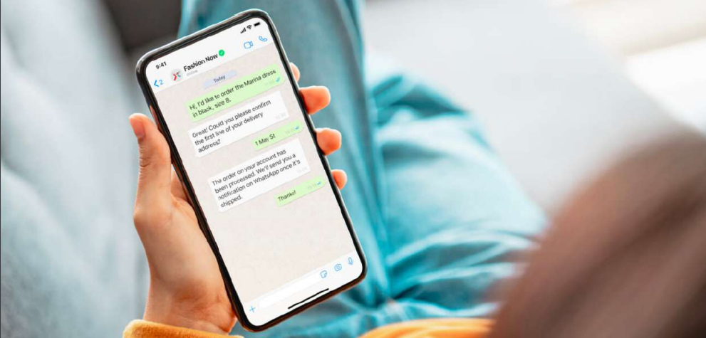 Más de 40 frases listas para el servicio al cliente por WhatsApp