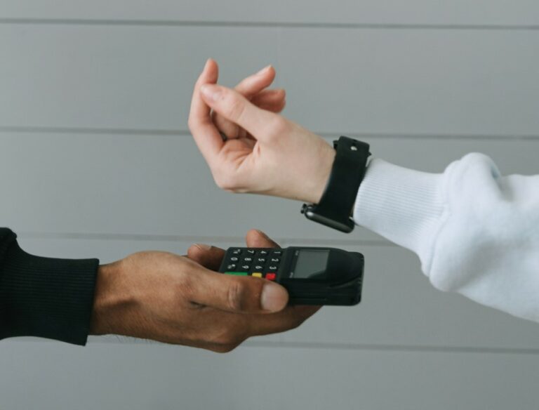 Pagos digitales: qué son, tipos y beneficios para tu negocio